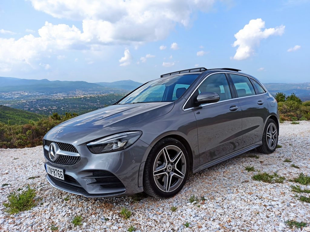 Δοκιμή Mercedes-Benz B200 7G-DCT AMG Line - Test drive - Autoholix